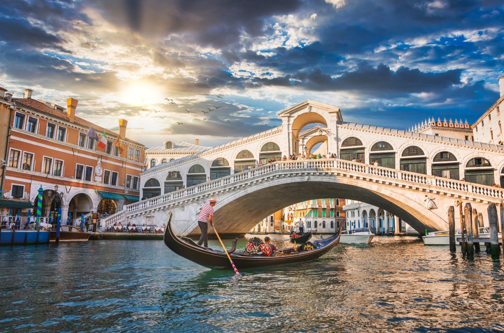 Bir Yabancı Olarak İtalya'da Mülk Satın Almak - Invest Italy